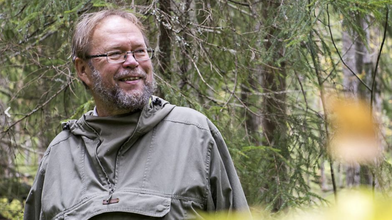 Metsälehdestä tutulle Seppo Vuokolle tietokirjapalkinto - Metsälehti